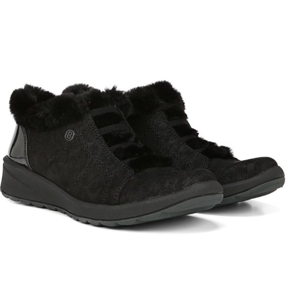 Bzees | Shoes | Bzees Golden Bootie | Poshmark